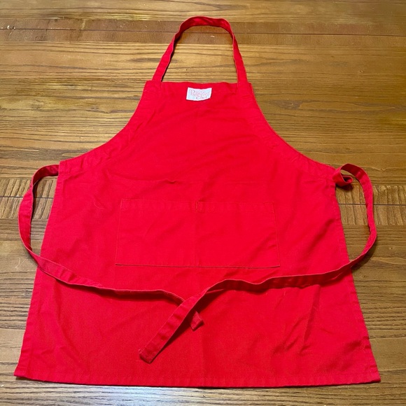 The Pampered Chef | Other | The Pampered Chef Childs Apron Red One Size ...